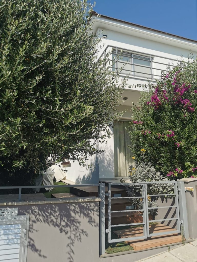 18228 2800 € - INDEX.cy